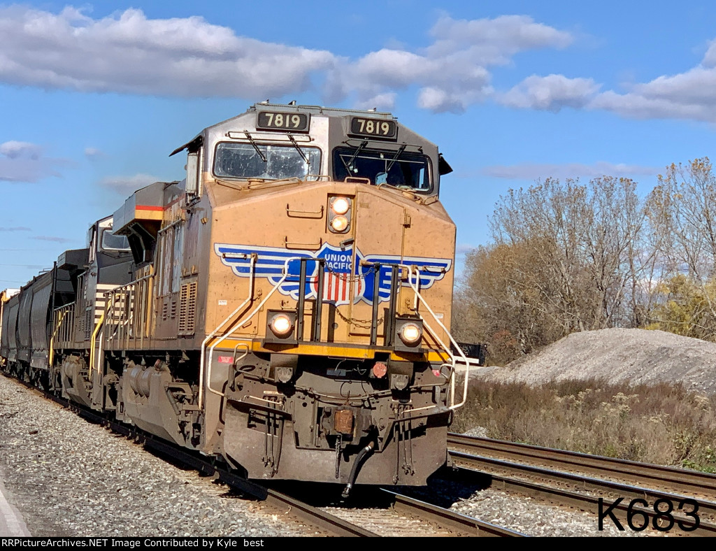 UPRR 7819 on K683